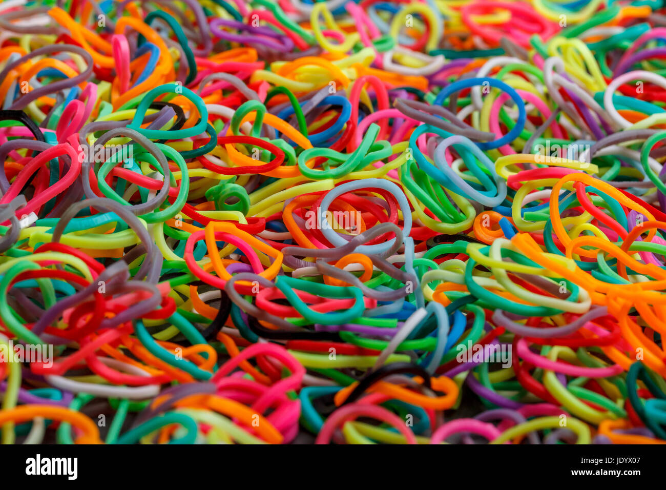 Loom bands, elastic rubber background Stock Photo - Alamy