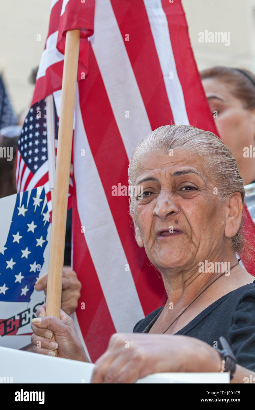 Chaldean christian flag hi-res stock photography and images - Alamy