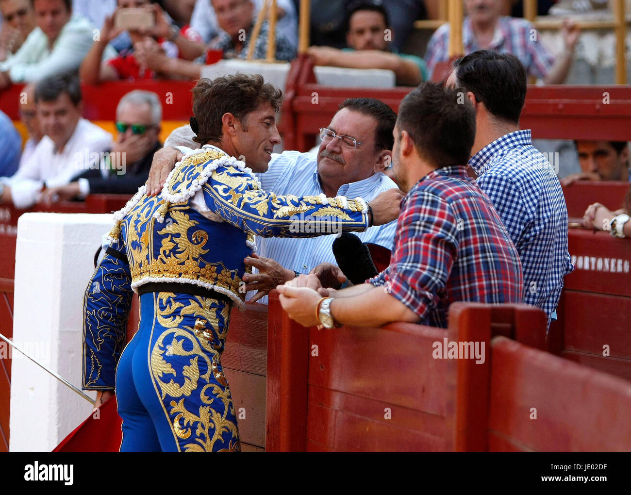 Bullfighter Gored Stock Photos & Bullfighter Gored Stock Images - Alamy