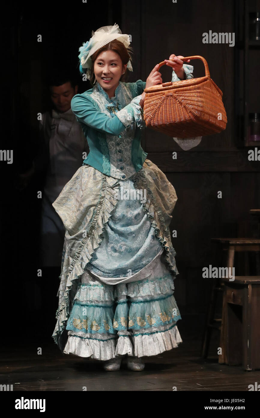 S. Korean singer Stephanie South Korean singer Stephanie, who stars in ...