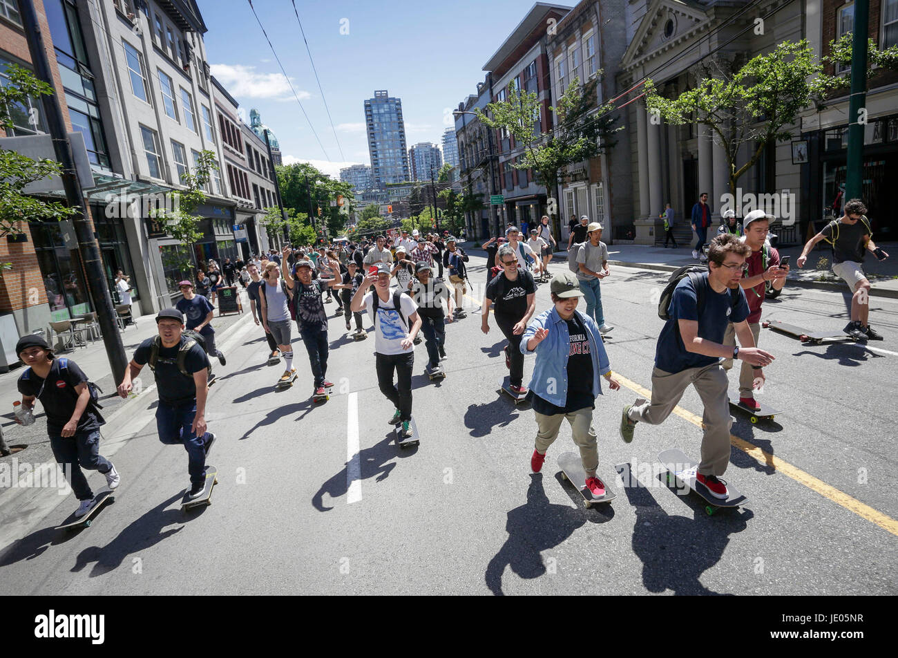 Vancouver, Canada. 21st June, 2017. People participate in the "Go ...