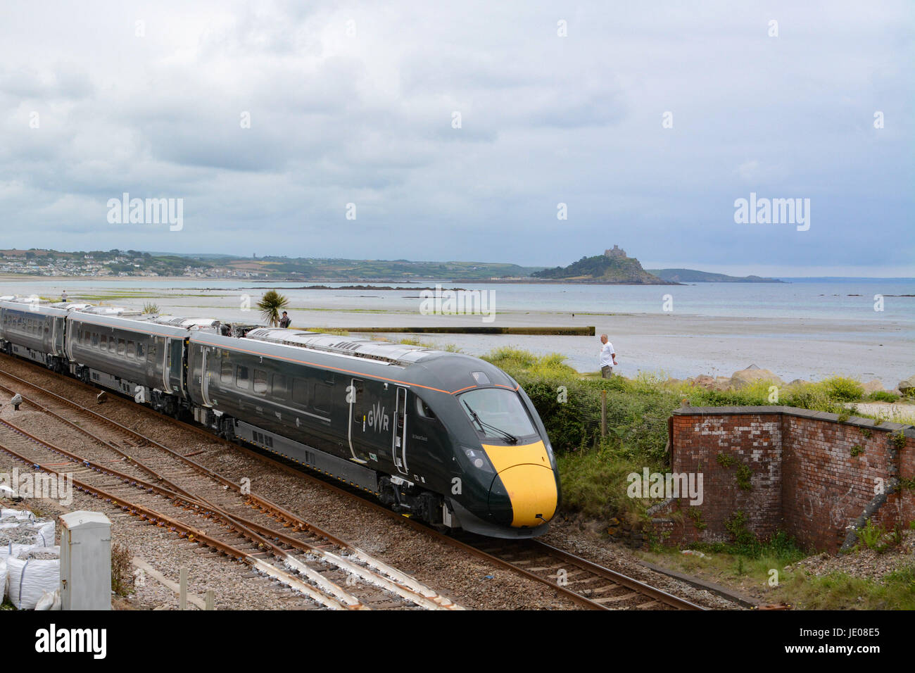 Penzance, Cornwall, UK. 22nd June 2017. GWR's new Hitachi Intercity ...