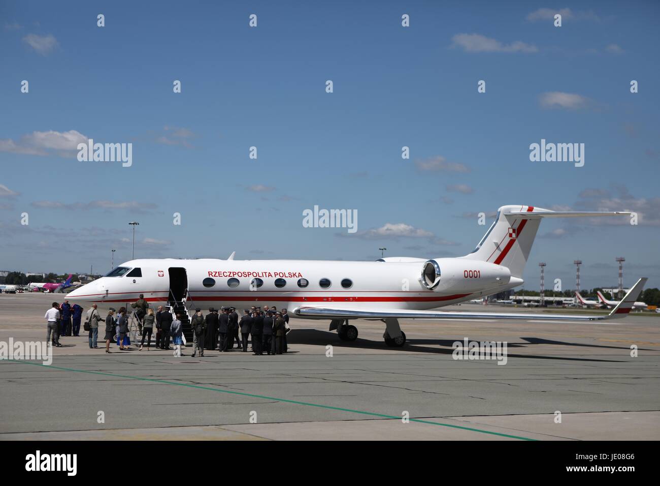 A Gulfstream G550 plane arrives on June 21, 2017 at a military airport ...