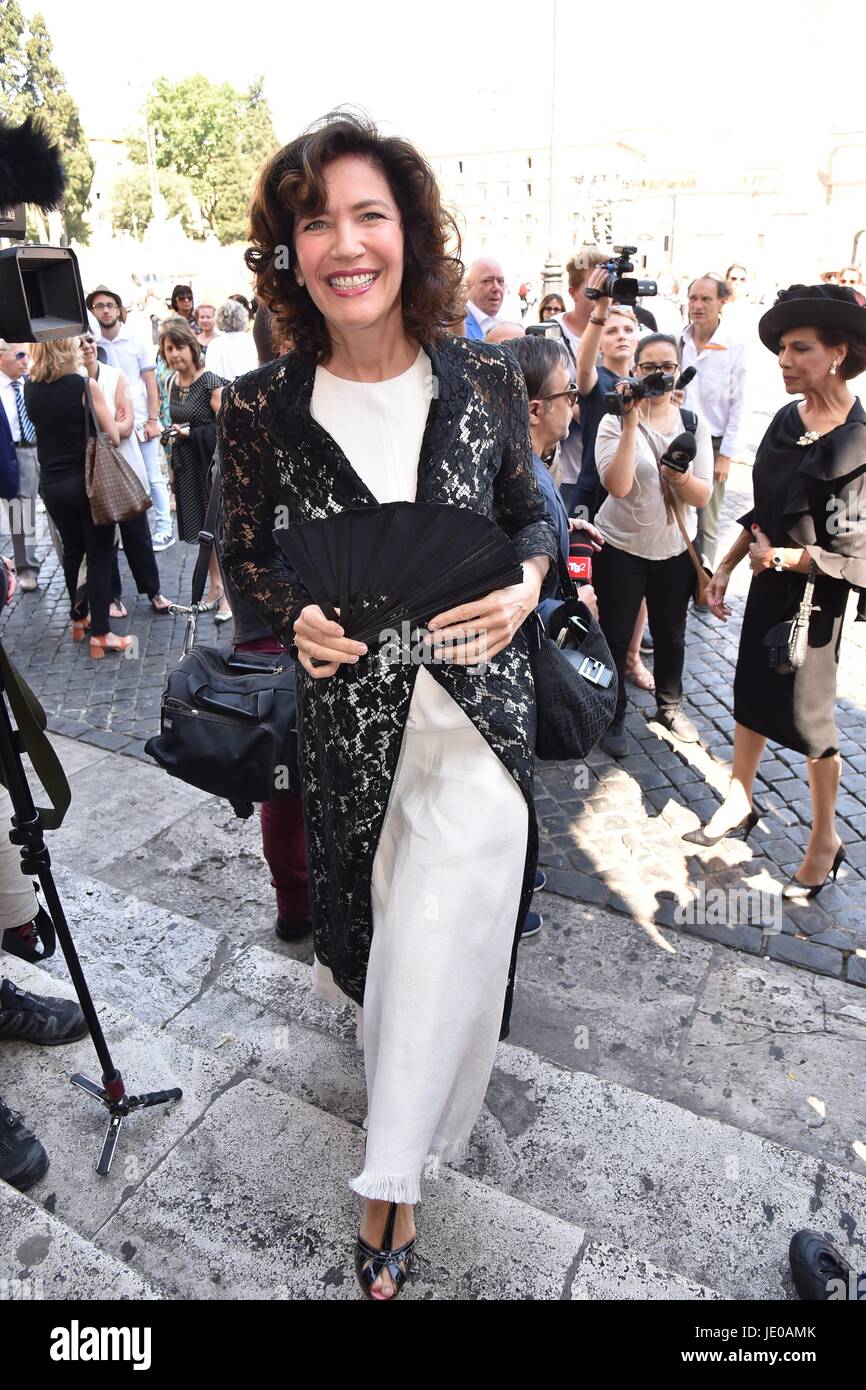 Melba ruffo hi-res stock photography and images - Alamy