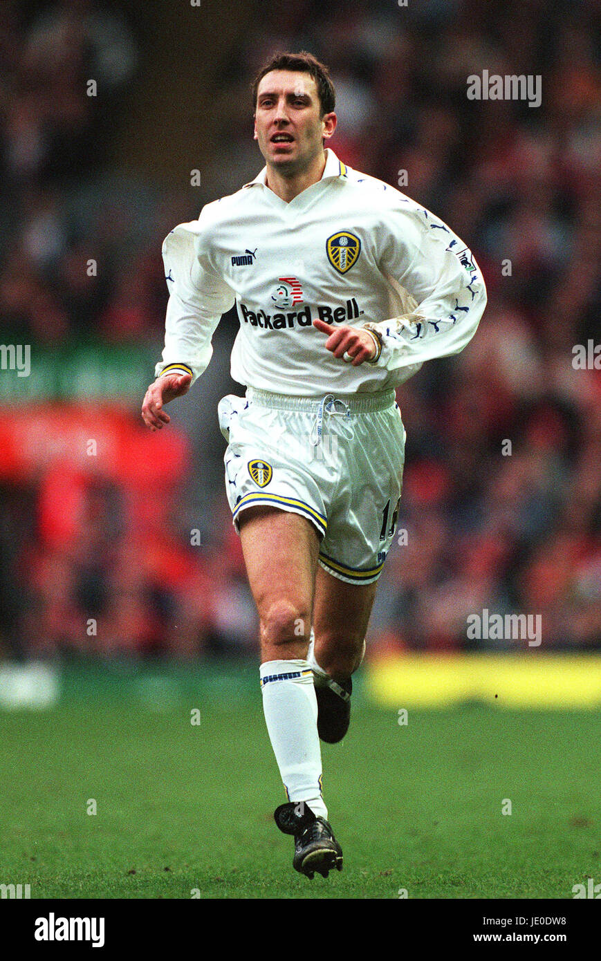 JASON WILCOX LEEDS UNITED FC 05 February 2000 Stock Photo - Alamy
