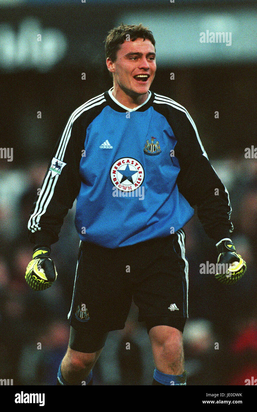 STEVE HARPER NEWCASTLE UNITED FC 03 February 2000 Stock Photo - Alamy