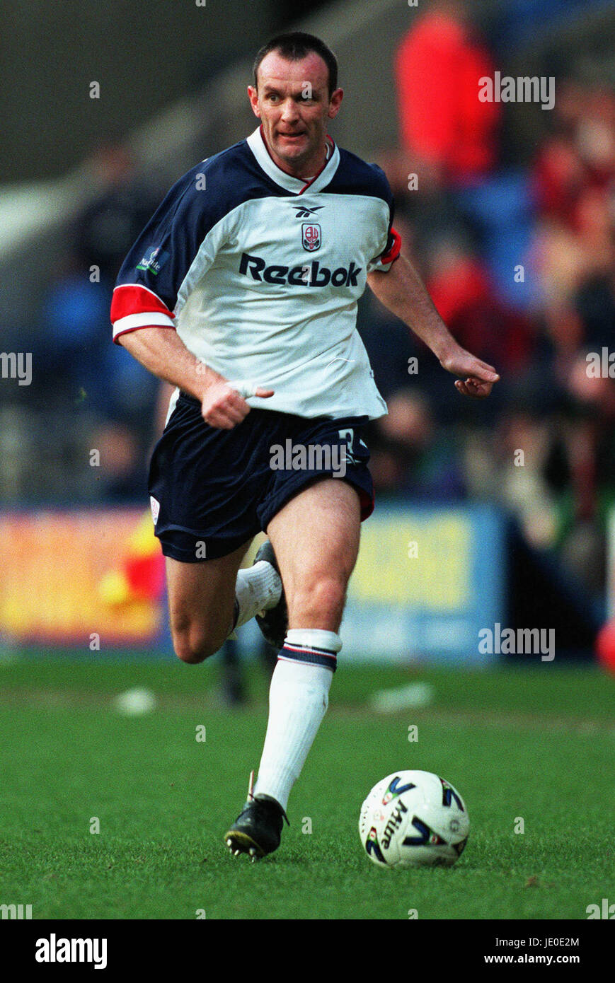 MIKE WHITLOW BOLTON WANDERERS FC 20 February 2000 Stock Photo - Alamy
