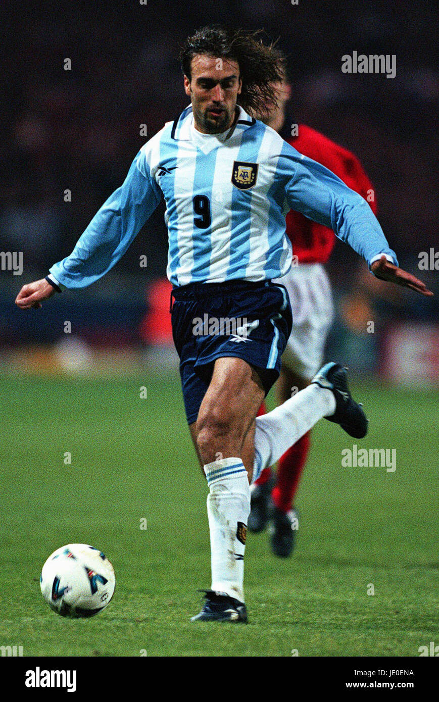 Gabriel Batistuta Stock Photos & Gabriel Batistuta Stock Images - Alamy