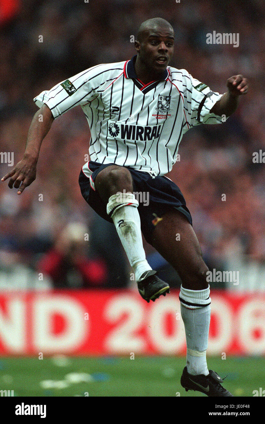 Reuben hazell hi-res stock photography and images - Alamy