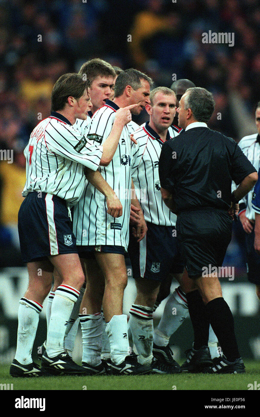 Tranmere rovers players hi-res stock photography and images - Alamy