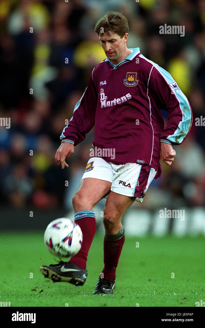 JOHN MONCUR WEST HAM UNITED FC 04 March 2000 Stock Photo - Alamy