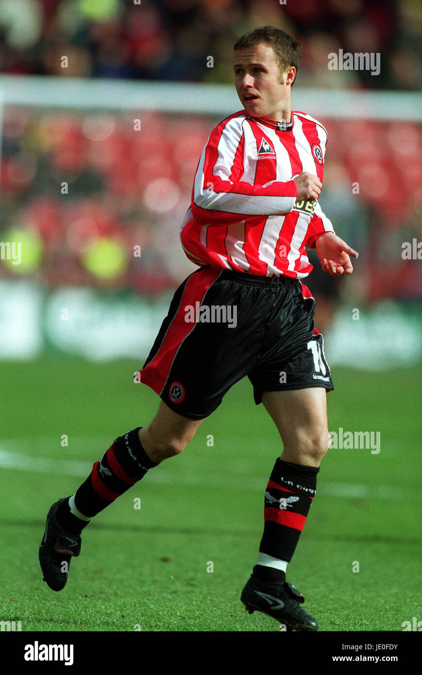 PAUL DEVLIN SHEFFIELD UNITED FC 05 March 2000 Stock Photo - Alamy