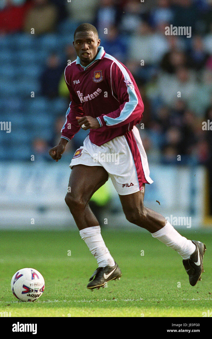 MARC FOE WEST HAM UNITED FC 11 March 2000 Stock Photo - Alamy