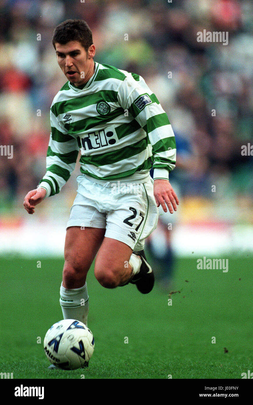 MARK BURCHILL GLASGOW CELTIC FC 11 March 2000 Stock Photo - Alamy