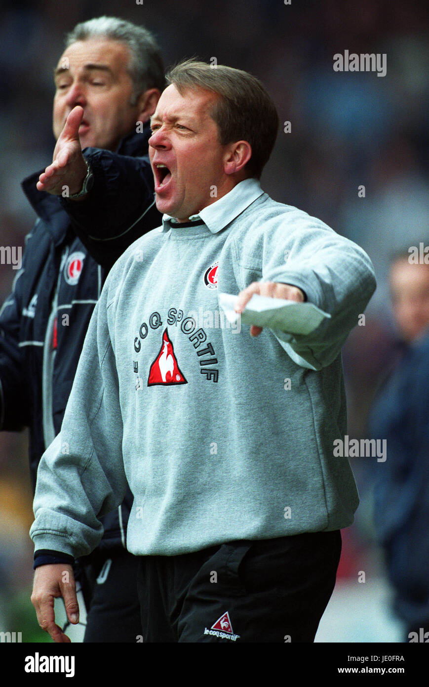 Alan curbishley charlton hi-res stock photography and images - Alamy