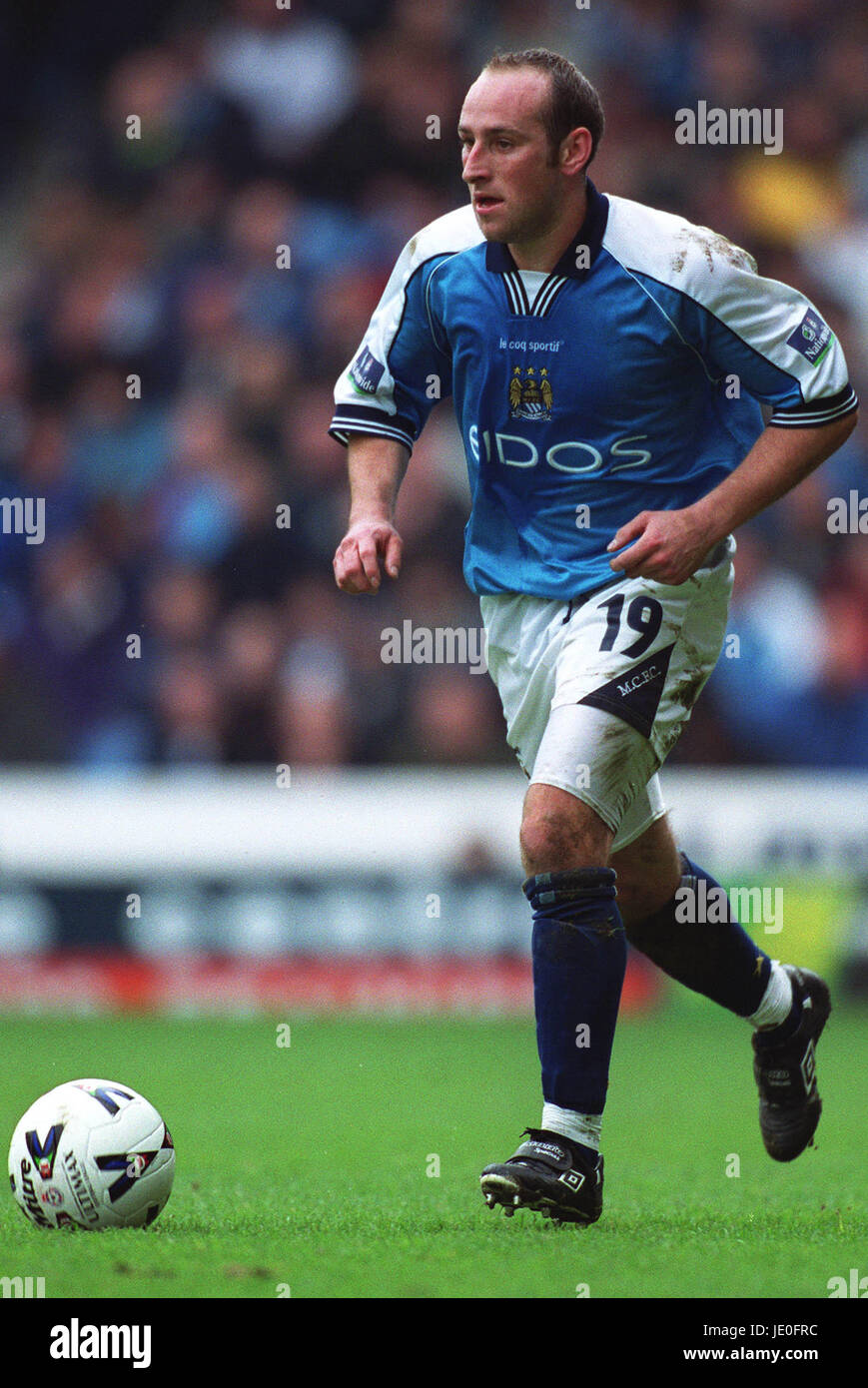 DANNY TIATTO MANCHESTER CITY FC 19 March 2000 Stock Photo - Alamy