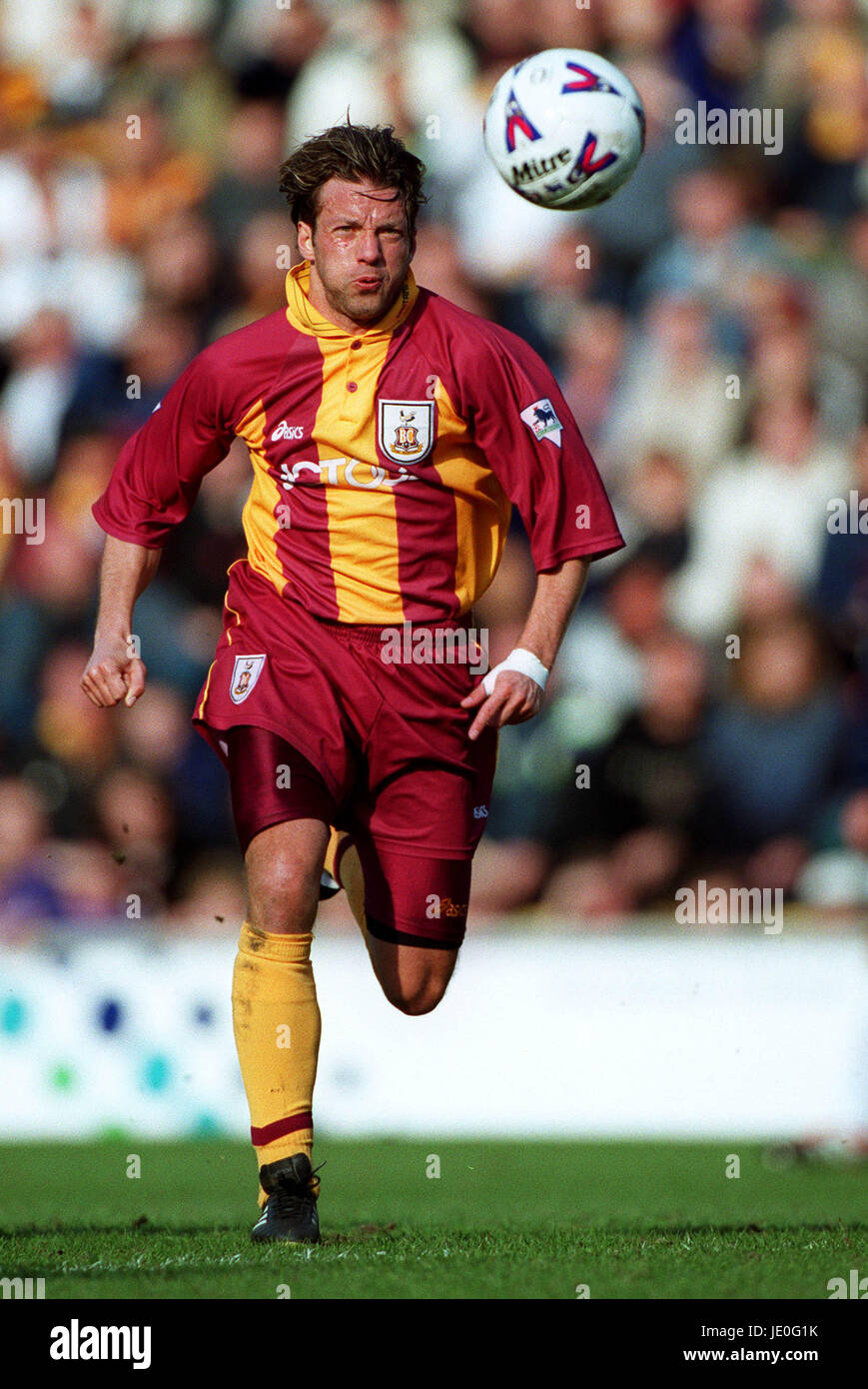 JORGE CADETE BRADFORD CITY FC 25 March 2000 Stock Photo - Alamy