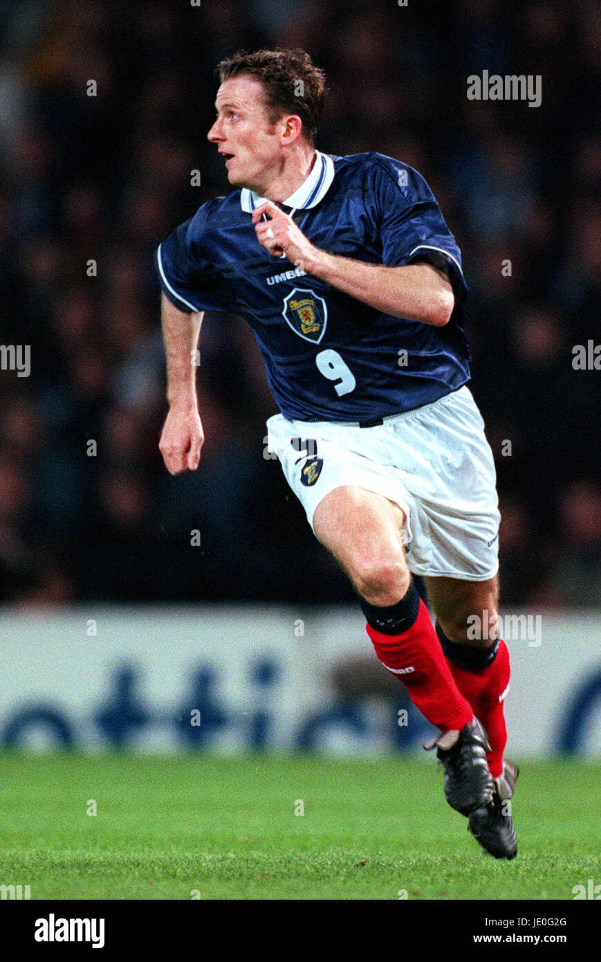 KEVIN GALLACHER SCOTLAND & NEWCASTLE UNITED FC 29 March 2000 Stock ...