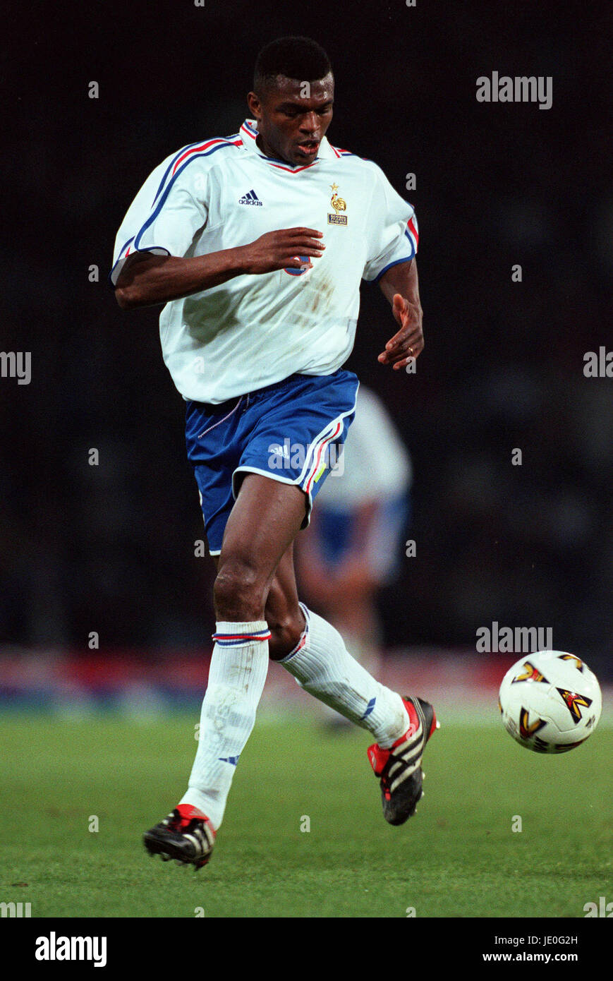 MARCEL DESAILLY FRANCE & CHELSEA FC 29 March 2000 Stock Photo - Alamy