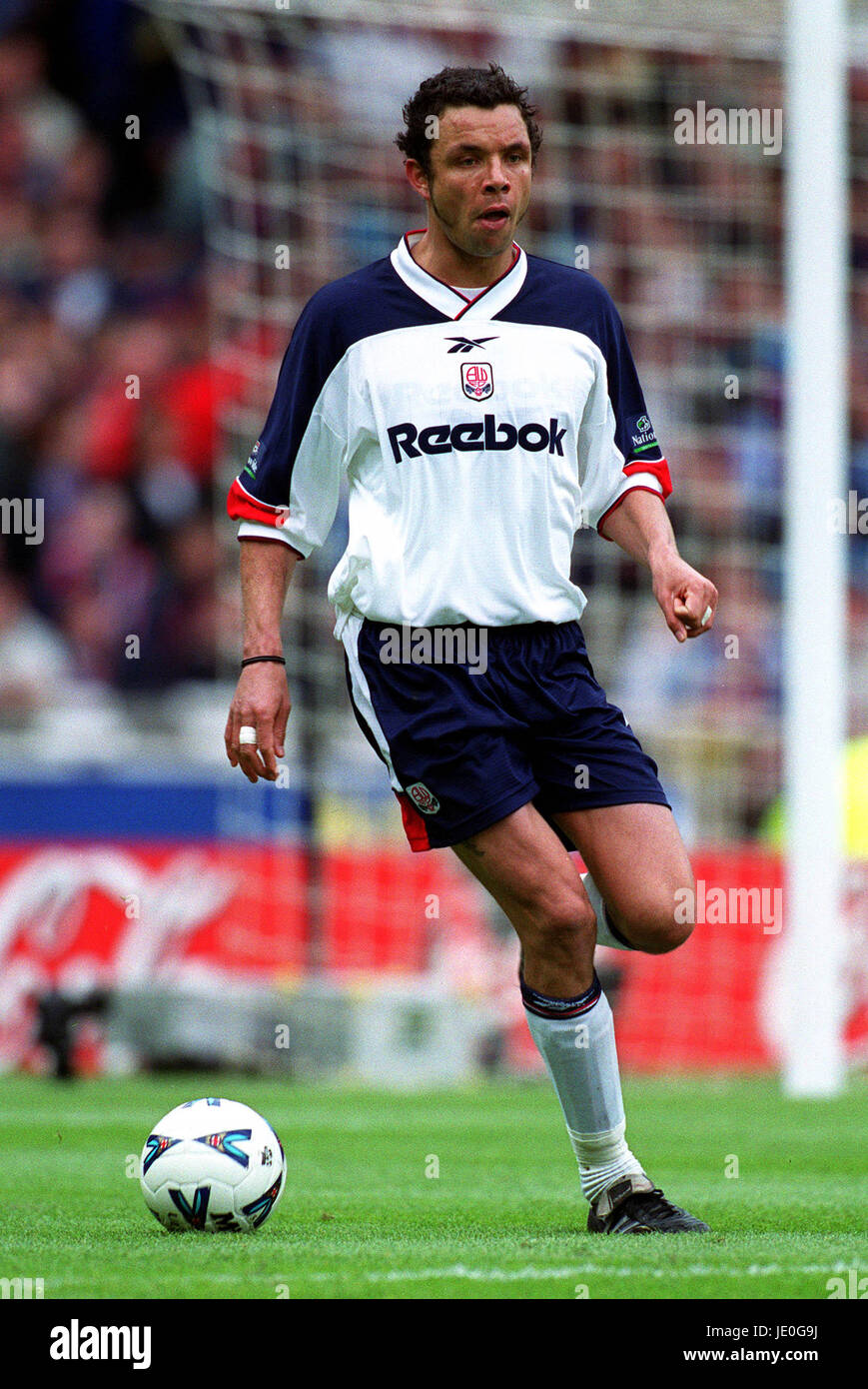 MARK FISH BOLTON WANDERERS FC 02 April 2000 Stock Photo - Alamy
