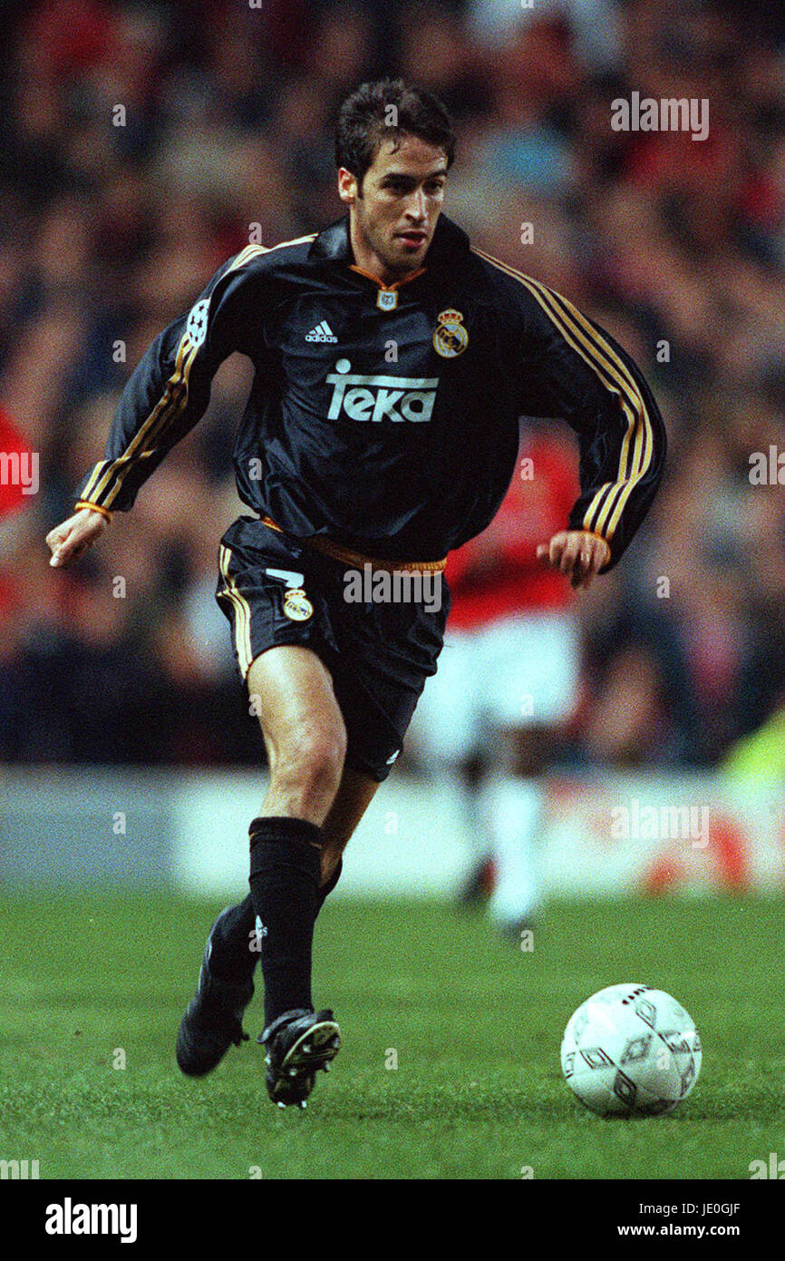 RAUL REAL MADRID 19 April 2000 Stock Photo - Alamy