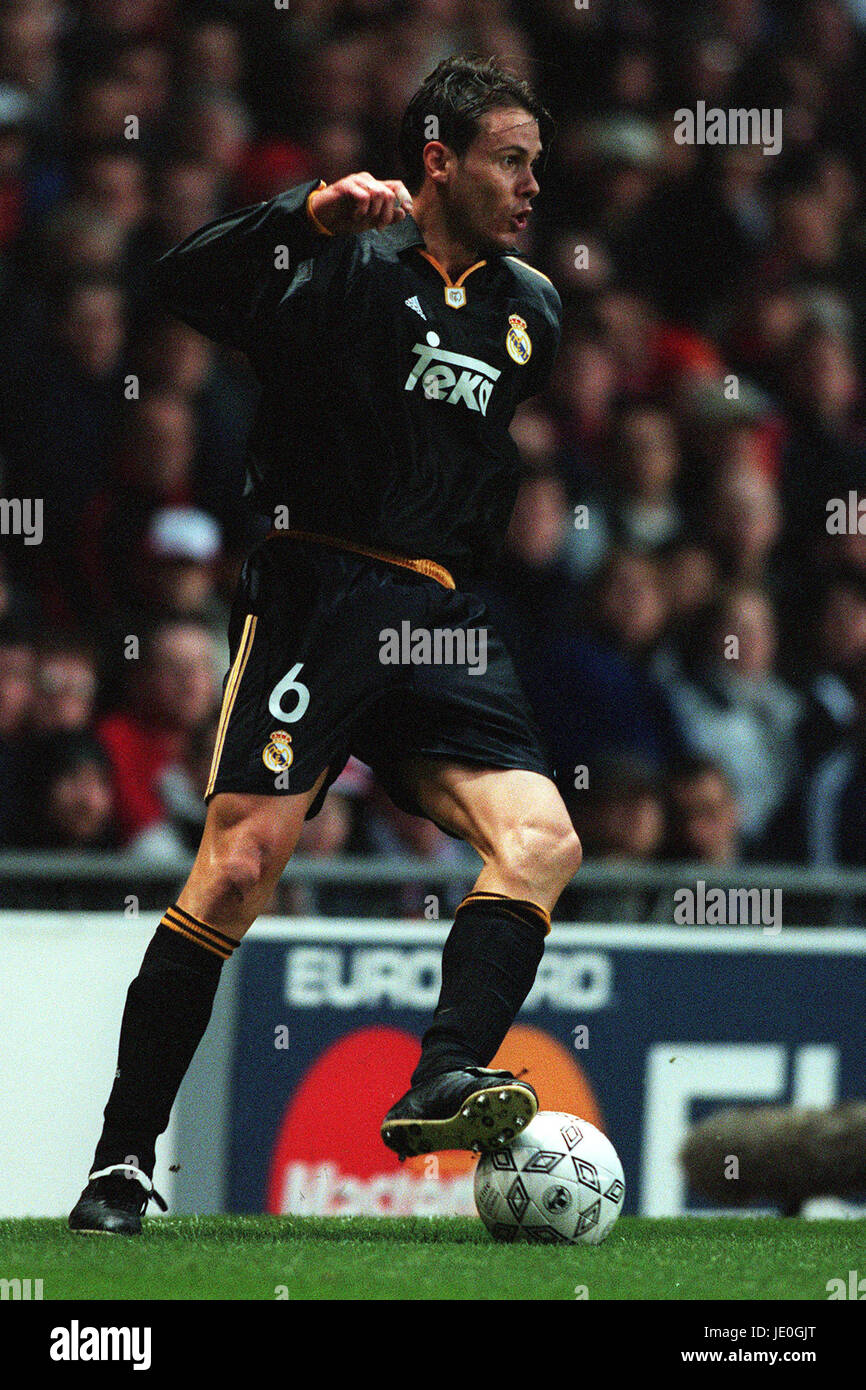 FERNANDO REDONDO REAL MADRID 19 April 2000 Stock Photo - Alamy