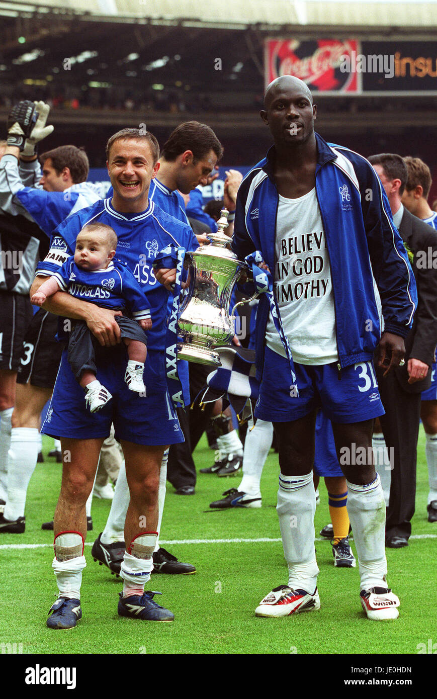 George weah chelsea aston villa hi-res stock photography and images - Alamy