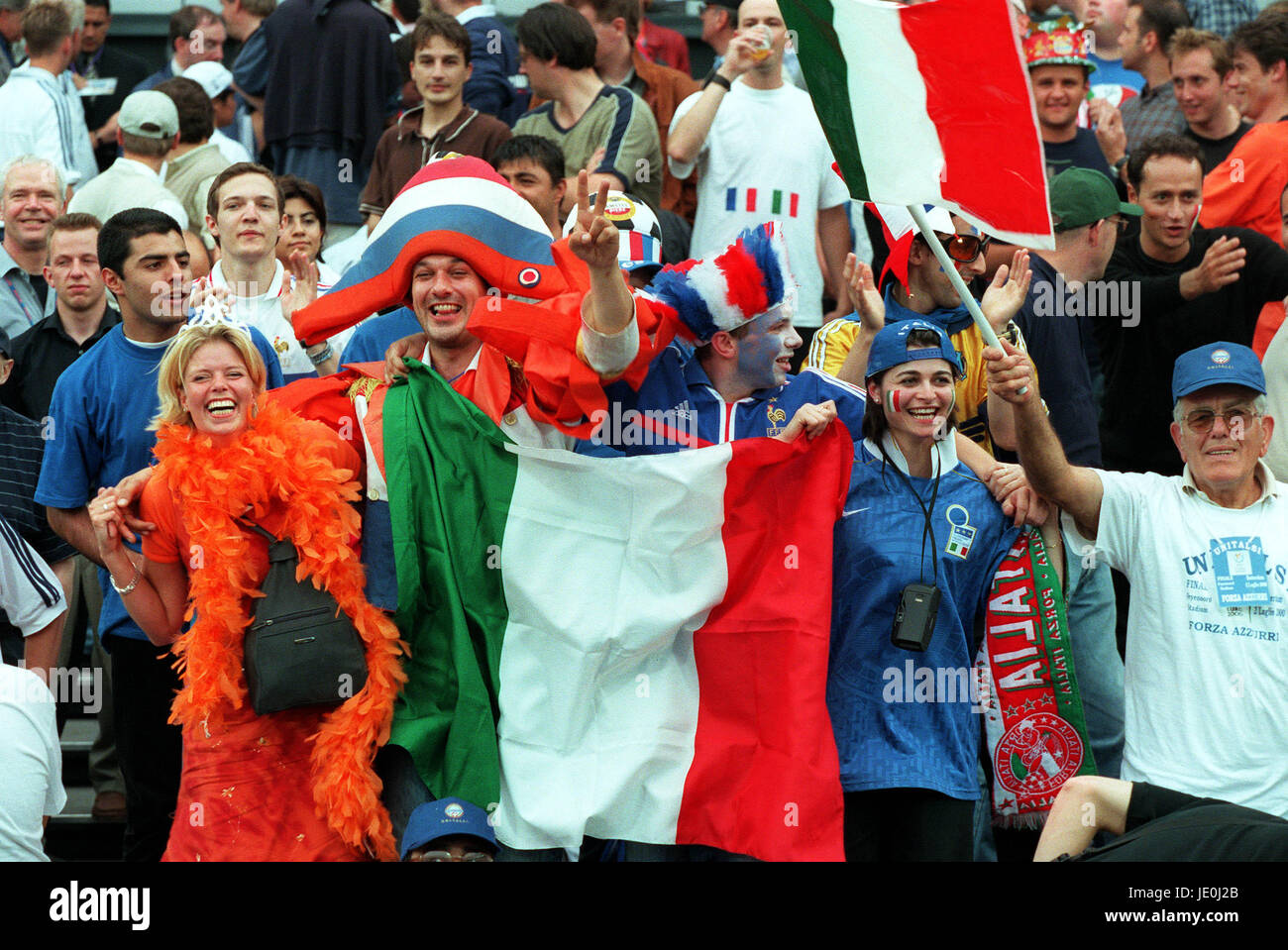 2000 euro france italy hi-res stock photography and images - Alamy