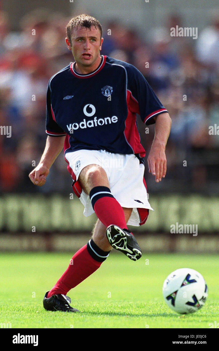 RONNIE WALLWORK MANCHESTER UNITED FC YORK BOOTHAM CRESCENT 29 July 2000 ...