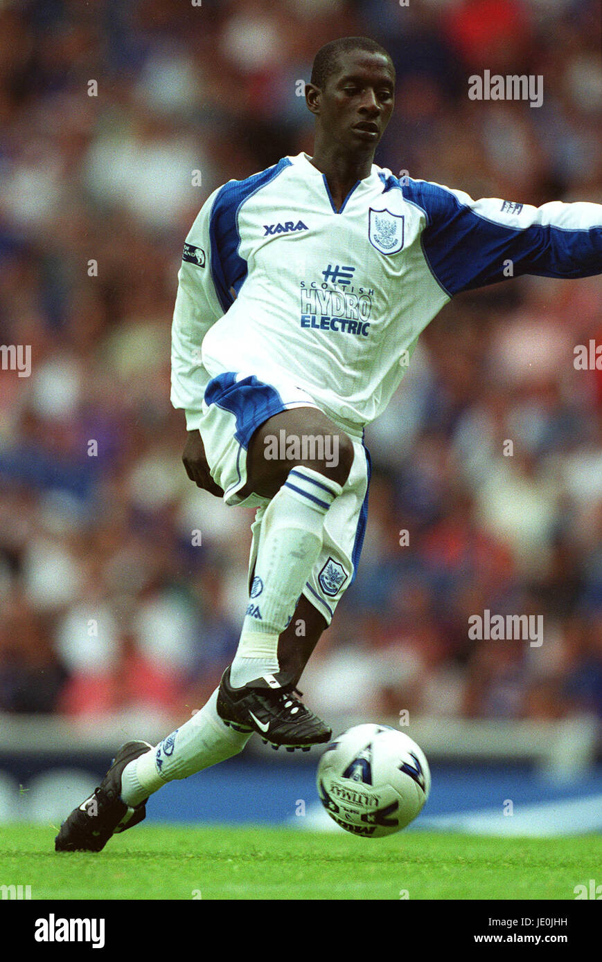 MOHAMMED SYLLA ST.JOHNSTONE FC IBROX GLASGOW 29 July 2000 Stock Photo ...