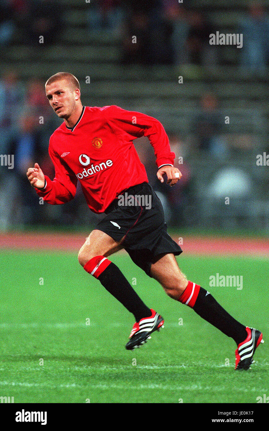DAVID BECKHAM MANCHESTER UNITED FC MUNICH OPEL MASTERS 2000 05 August ...