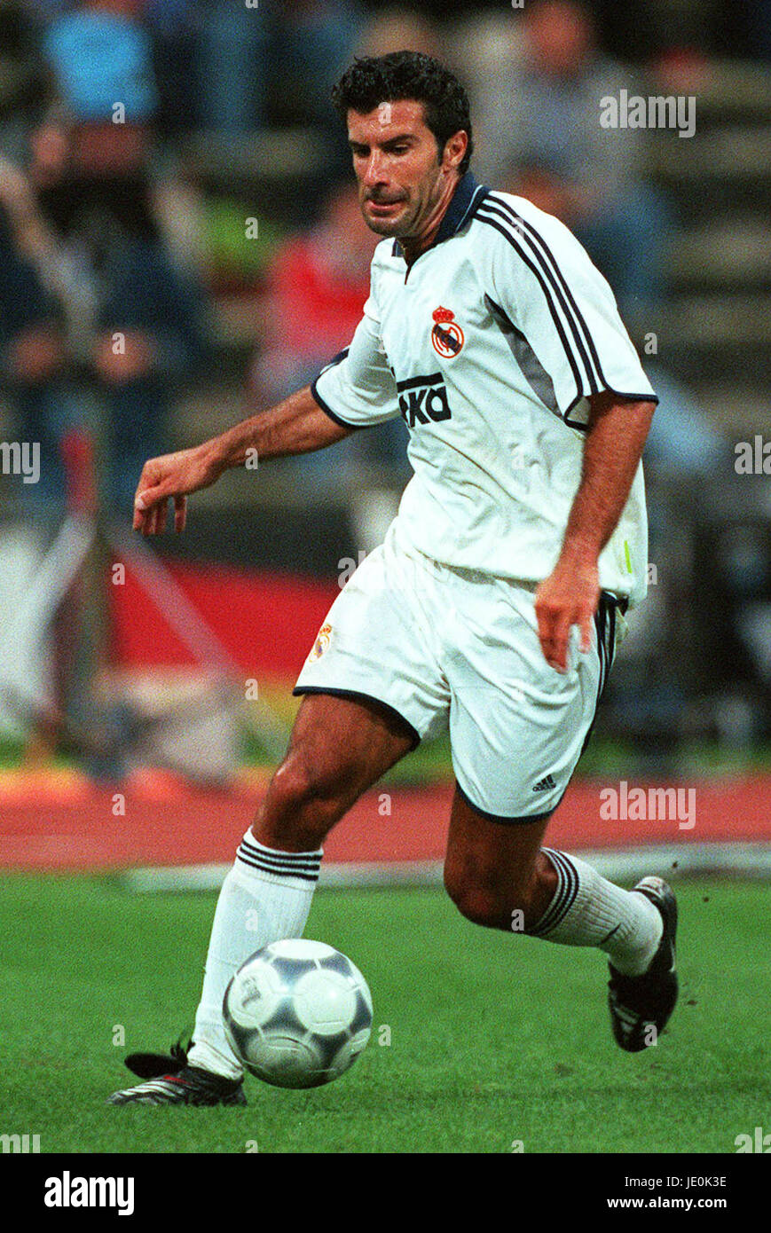 LUIS FIGO REAL MADRID MUNICH OPEL MASTERS 2000 05 August 2000 Stock Photo - Alamy