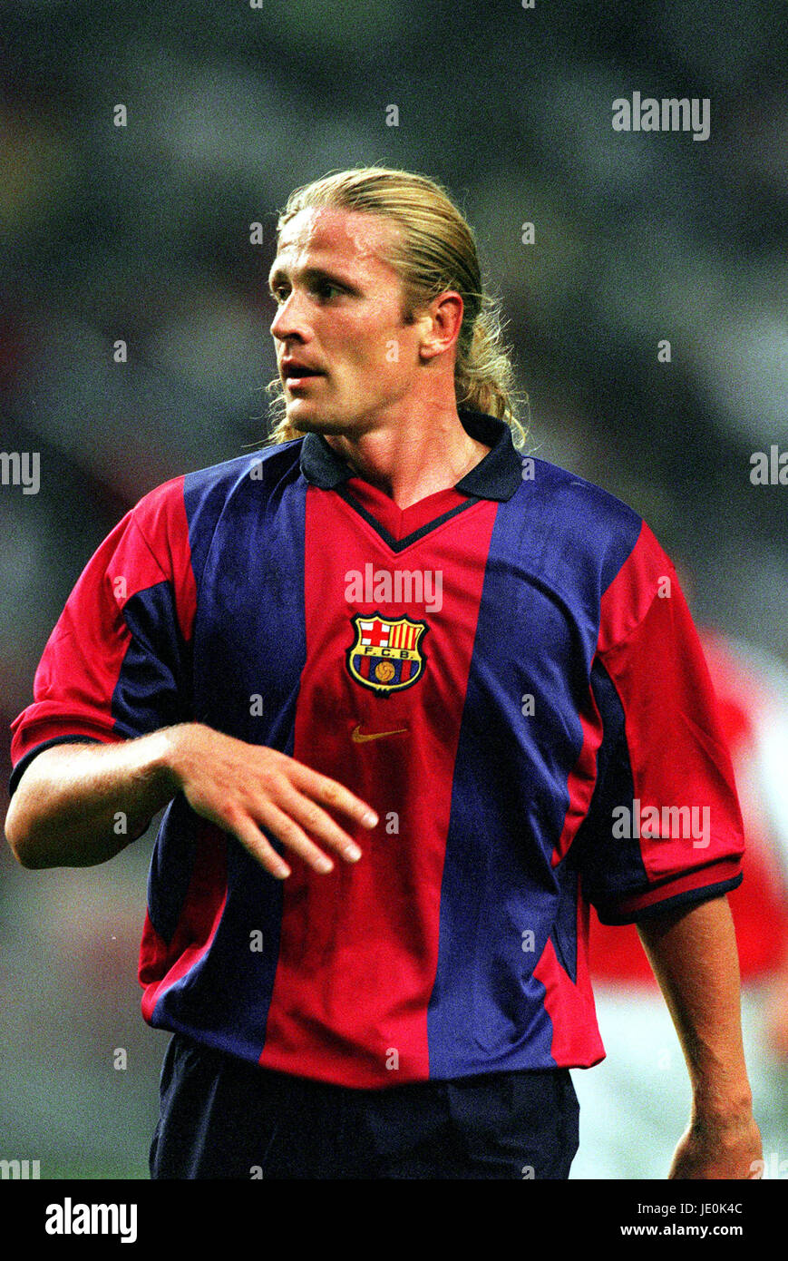 EMMANUEL PETIT FC BARCELONA AMSTERDAM AMSTERDAM HOLLAND 05 August 2000 ...