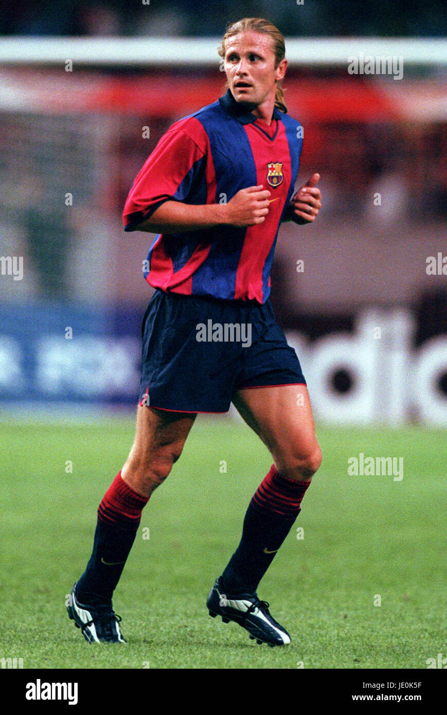 Emmanuel petit fc barcelona hi-res stock photography and images - Alamy