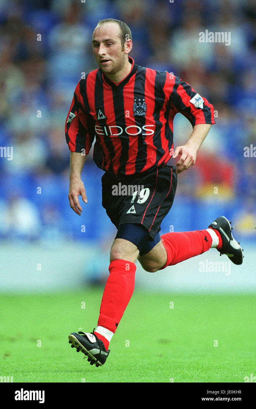 DANNY TIATTO MANCHESTER CITY FC 12 August 2000 Stock Photo - Alamy