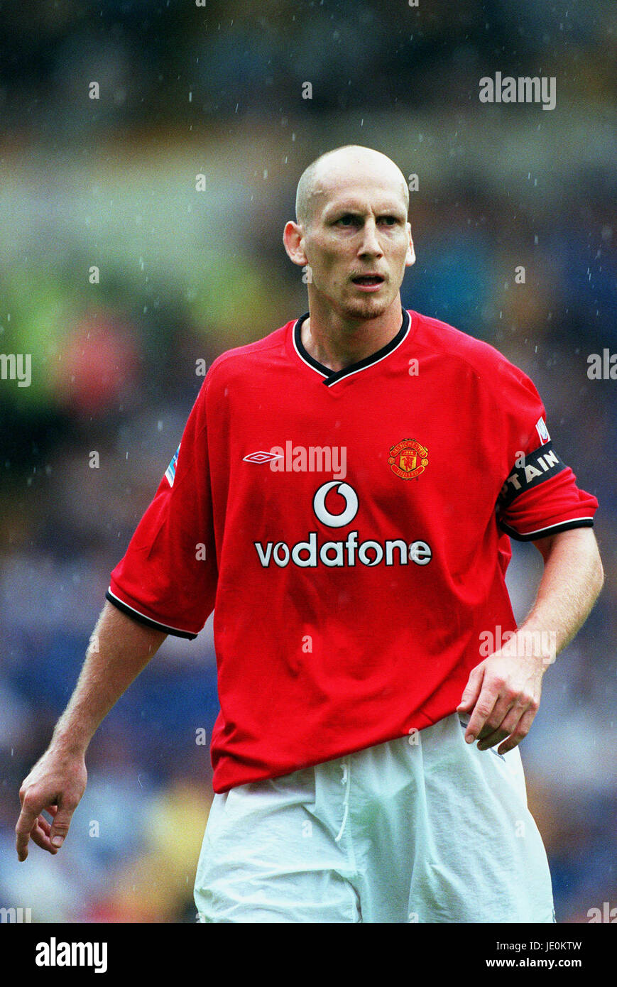 JAAP STAM MANCHESTER UNITED FC 14 August 2000 Stock Photo - Alamy
