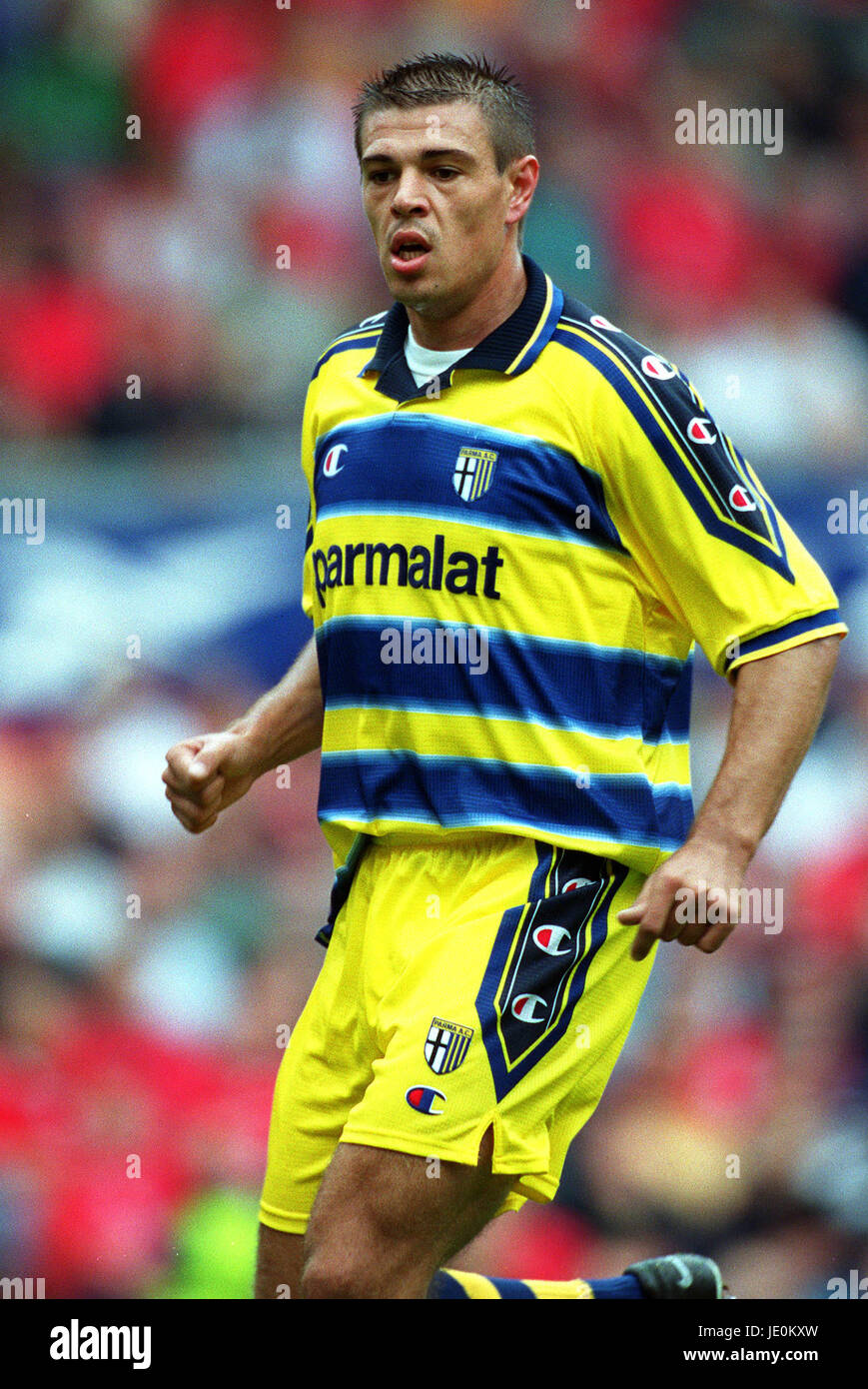 Liverpool savo milosevic hi-res stock photography and images - Alamy