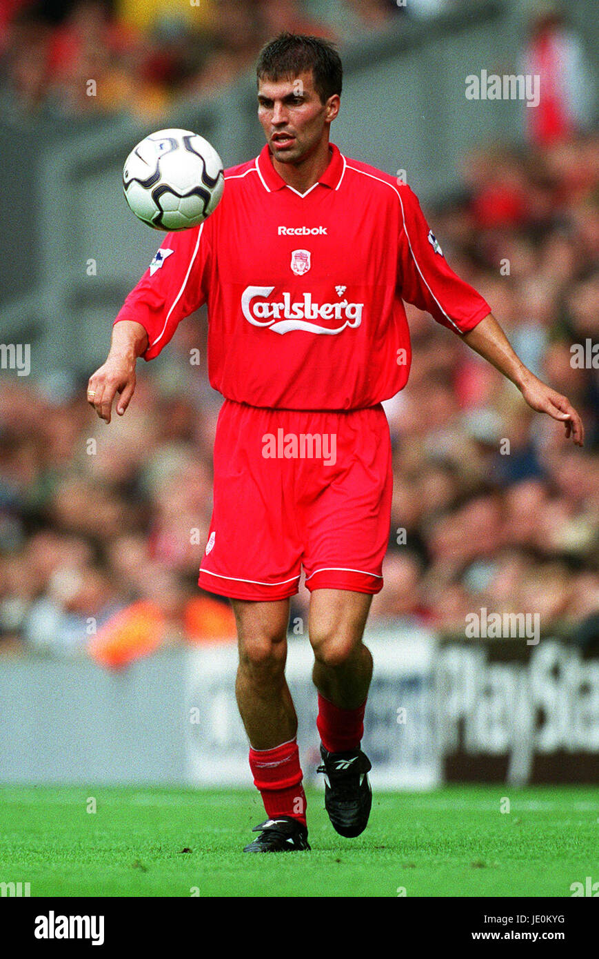 MARKUS BABBEL LIVERPOOL FC 13 August 2000 Stock Photo - Alamy