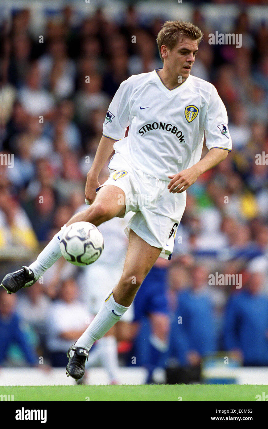 Jonathan woodgate leeds united fc hi-res stock photography and images ...