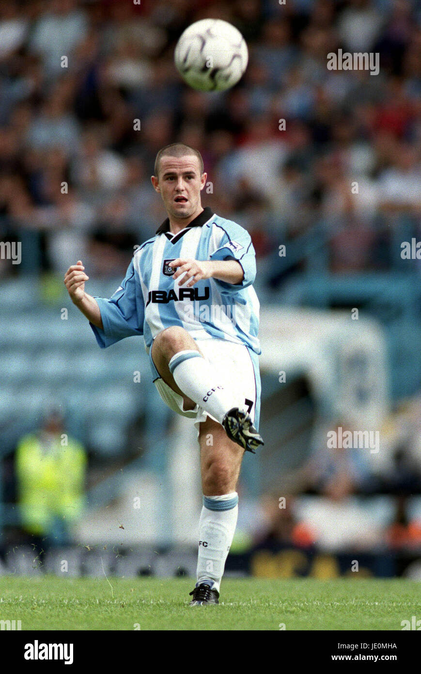 DAVID THOMPSON COVENTRY CITY FC 19 August 2000 Stock Photo - Alamy
