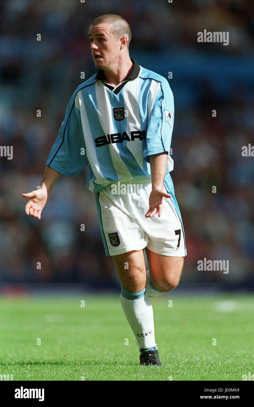 DAVID THOMPSON COVENTRY CITY FC 20 August 2000 Stock Photo - Alamy