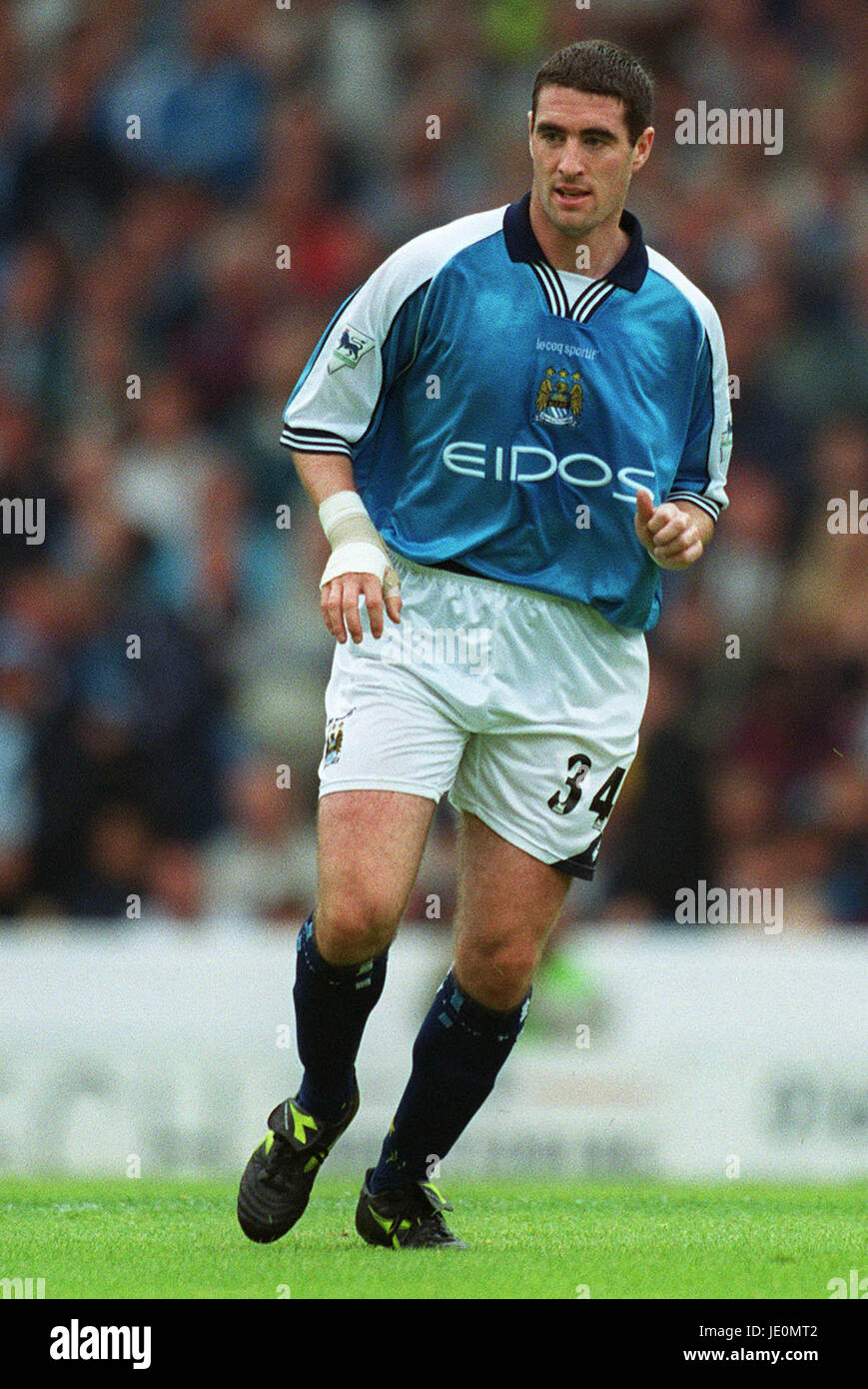 MARK KENNEDY MANCHESTER CITY FC MANCHESTER MAINE ROAD 26 August 2000 ...