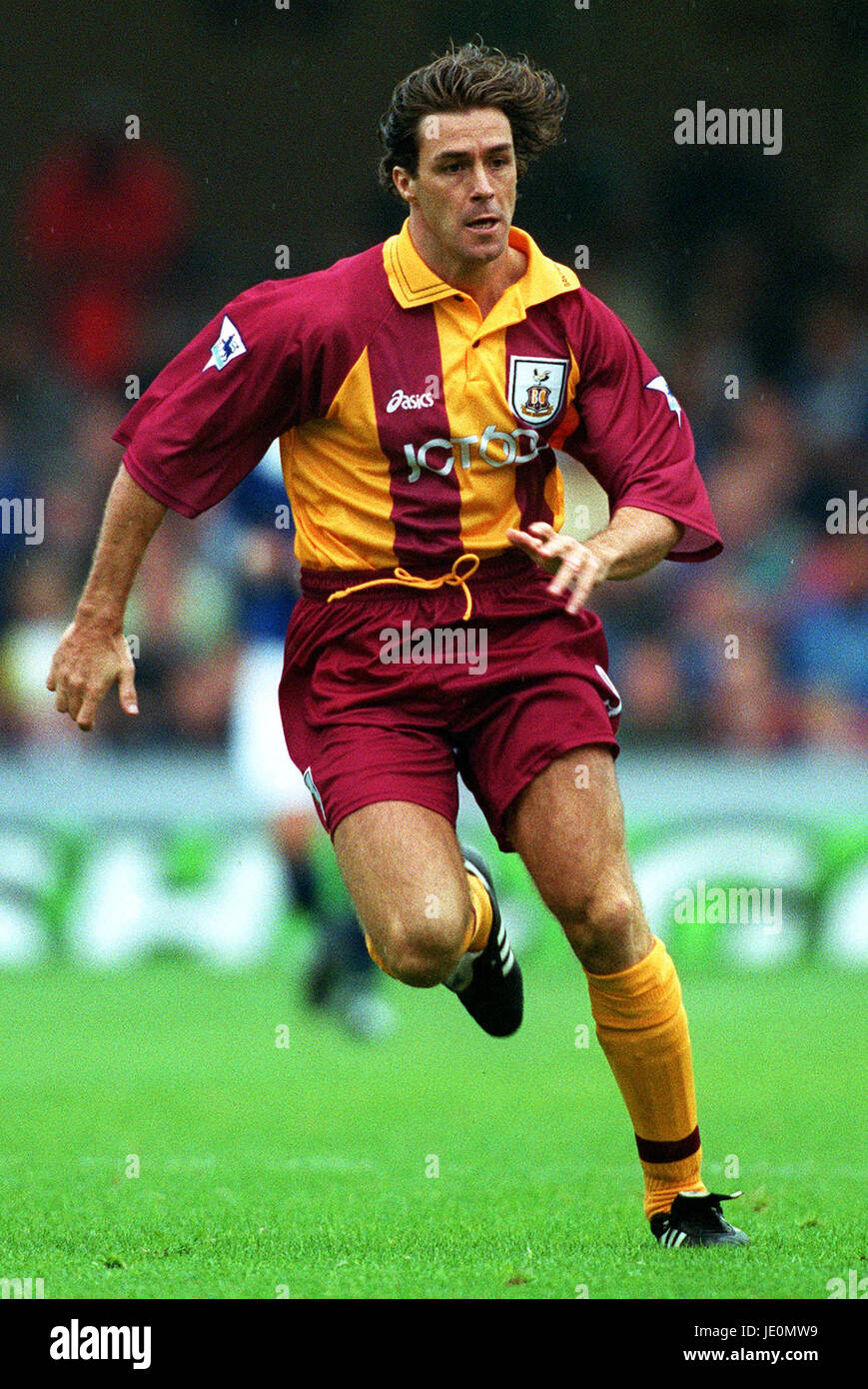 ASHLEY WARD BRADFORD CITY FC VALLEY PARADE BRADFORD ENGLAND 26 August ...
