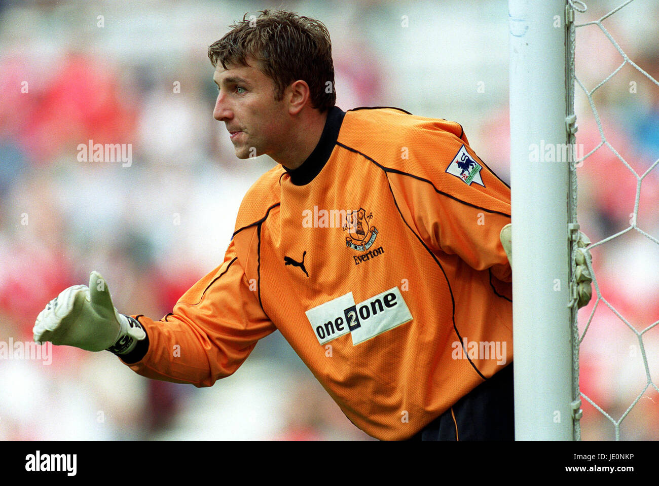 PAUL GERRARD EVERTON FC MIDDLESBROUGH BT CELLNET RIVERSIDE STADIUM 09 ...