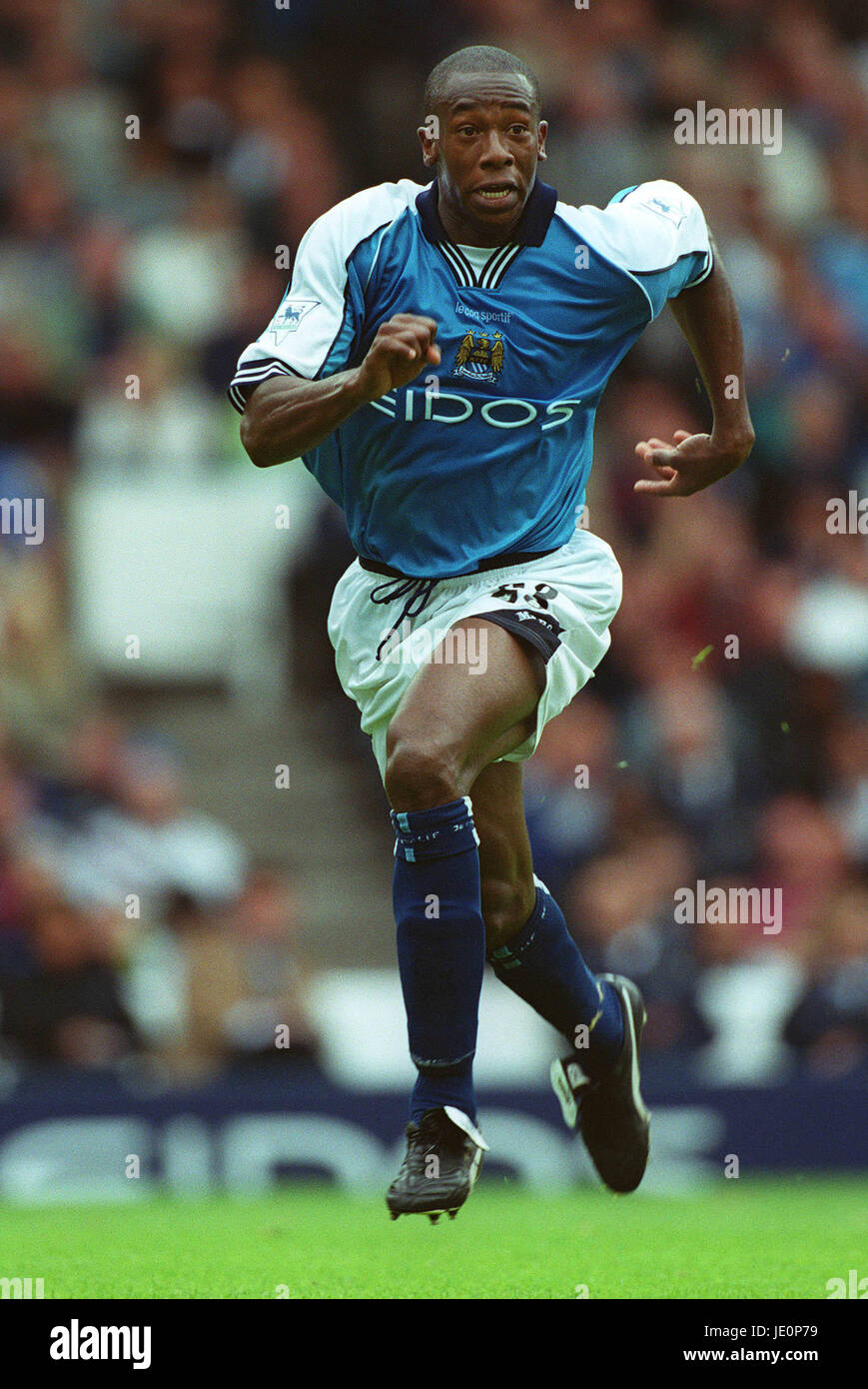 Manchester city fc 2000 hi-res stock photography and images - Alamy