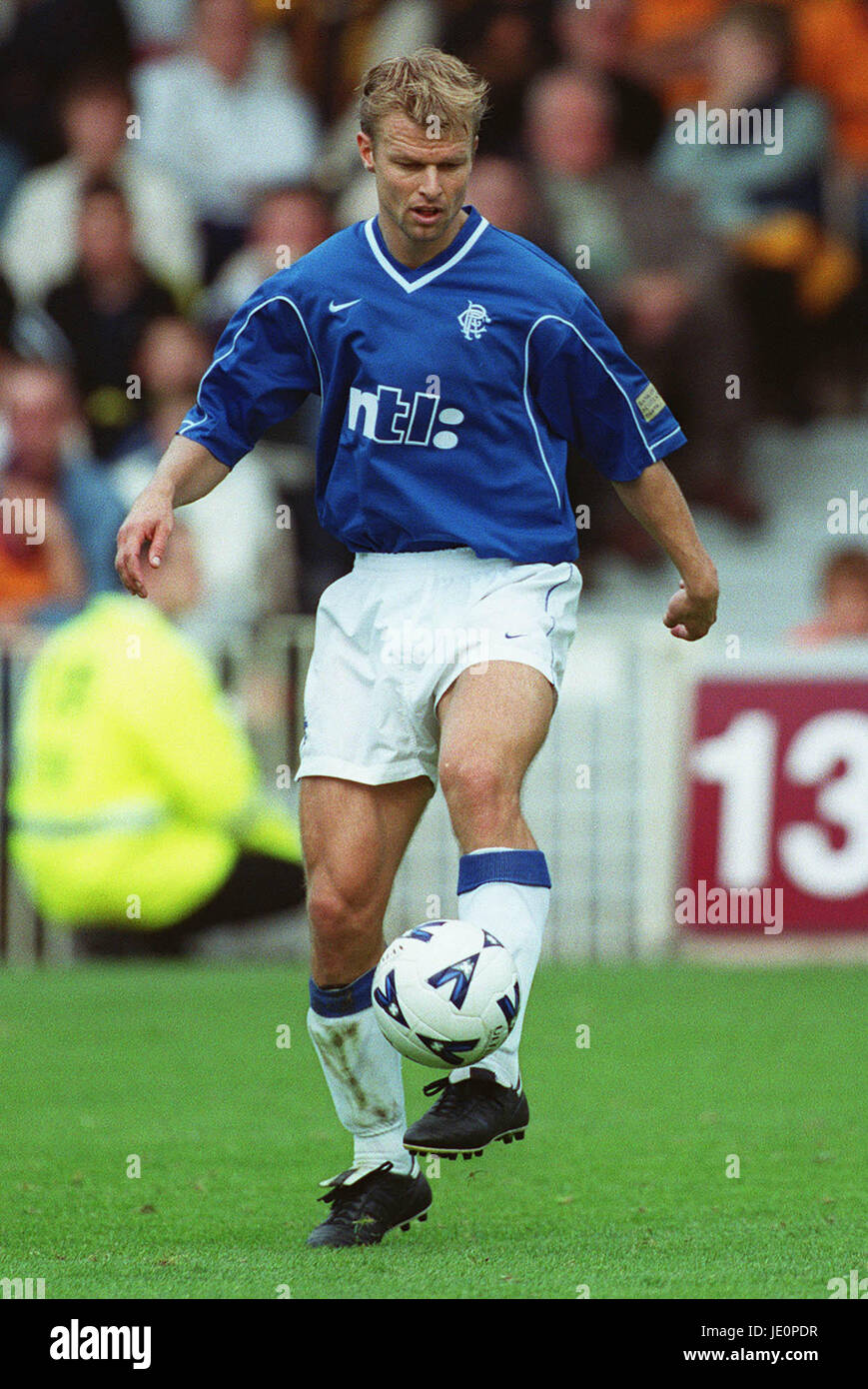 Arthur numan 2000 hi-res stock photography and images - Alamy