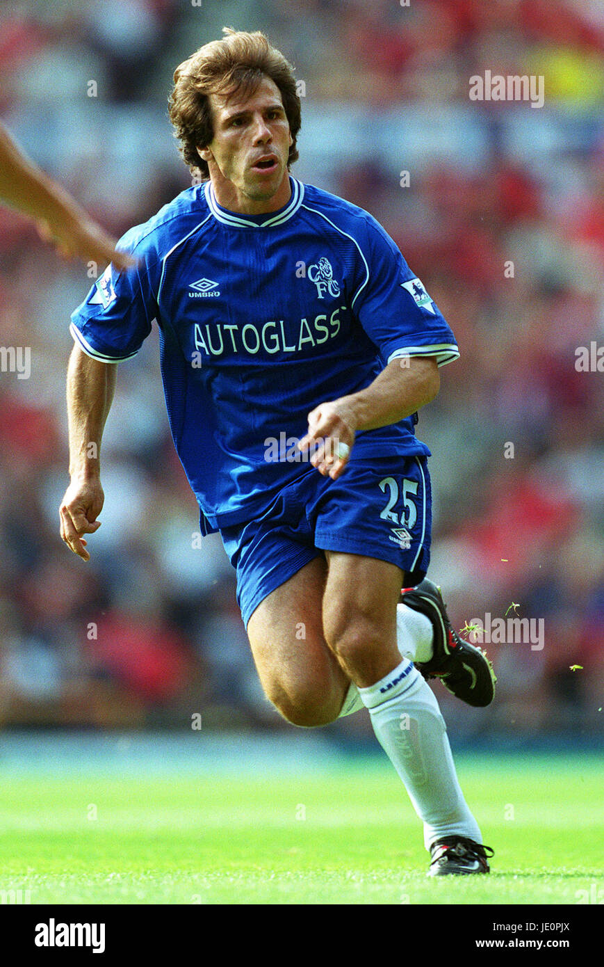 Gianfranco zola 2000 hi-res stock photography and images - Alamy