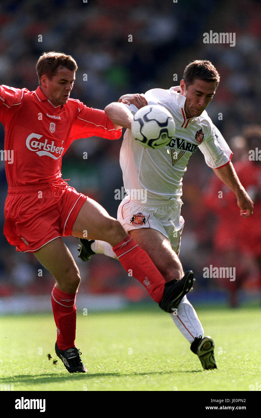 MICHAEL OWEN & CHRIS MAKIN LIVERPOOL V SUNDERLAND LIVERPOOL ANFIELD 23 ...