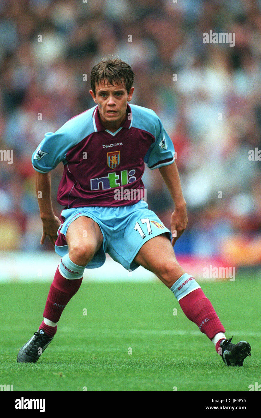Lee hendrie 2000 hi-res stock photography and images - Alamy