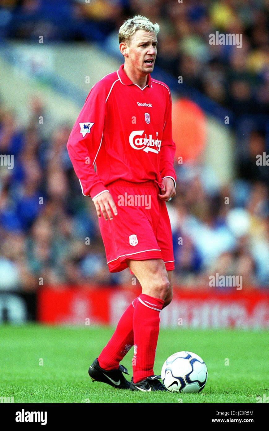 STEPHANE HENCHOZ LIVERPOOL FC LONDON STAMFORD BRIDGE 01 October 2000 ...